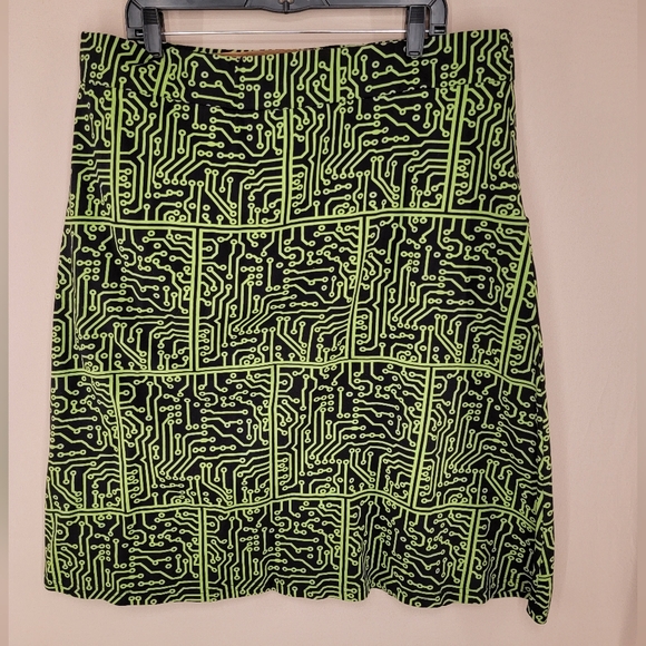 Svaha | Skirts | 4x Svaha Circuit Design Green And Black A Line Skirt ...